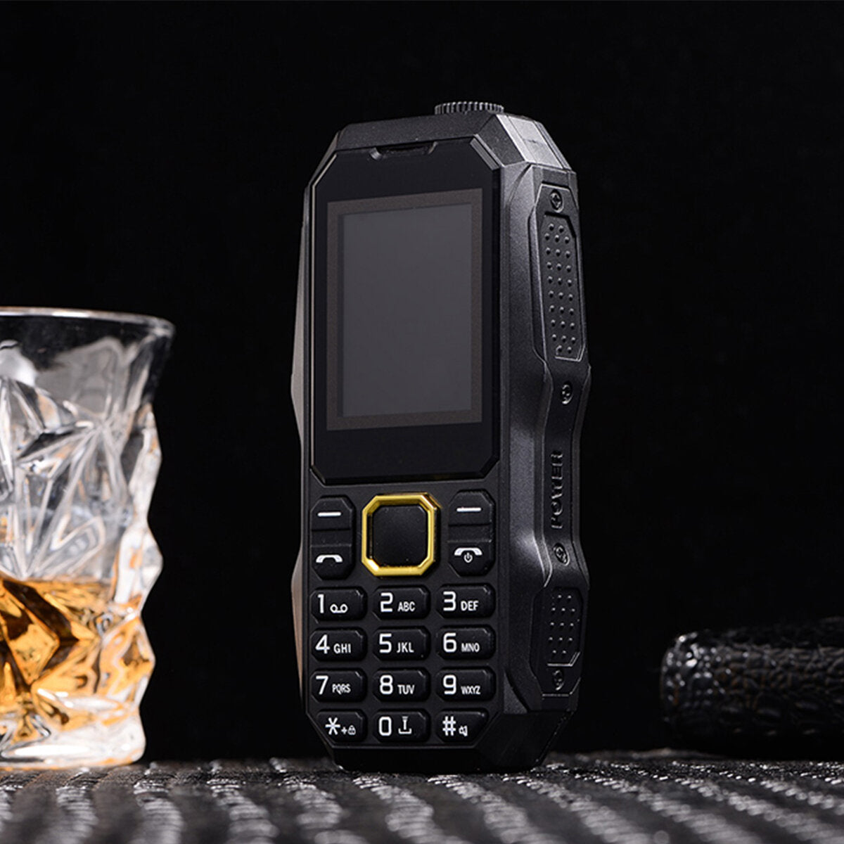 w2025 robuuste telefoon dual sim 32 mb + 32 mb bluetooth-zaklamp grote ...